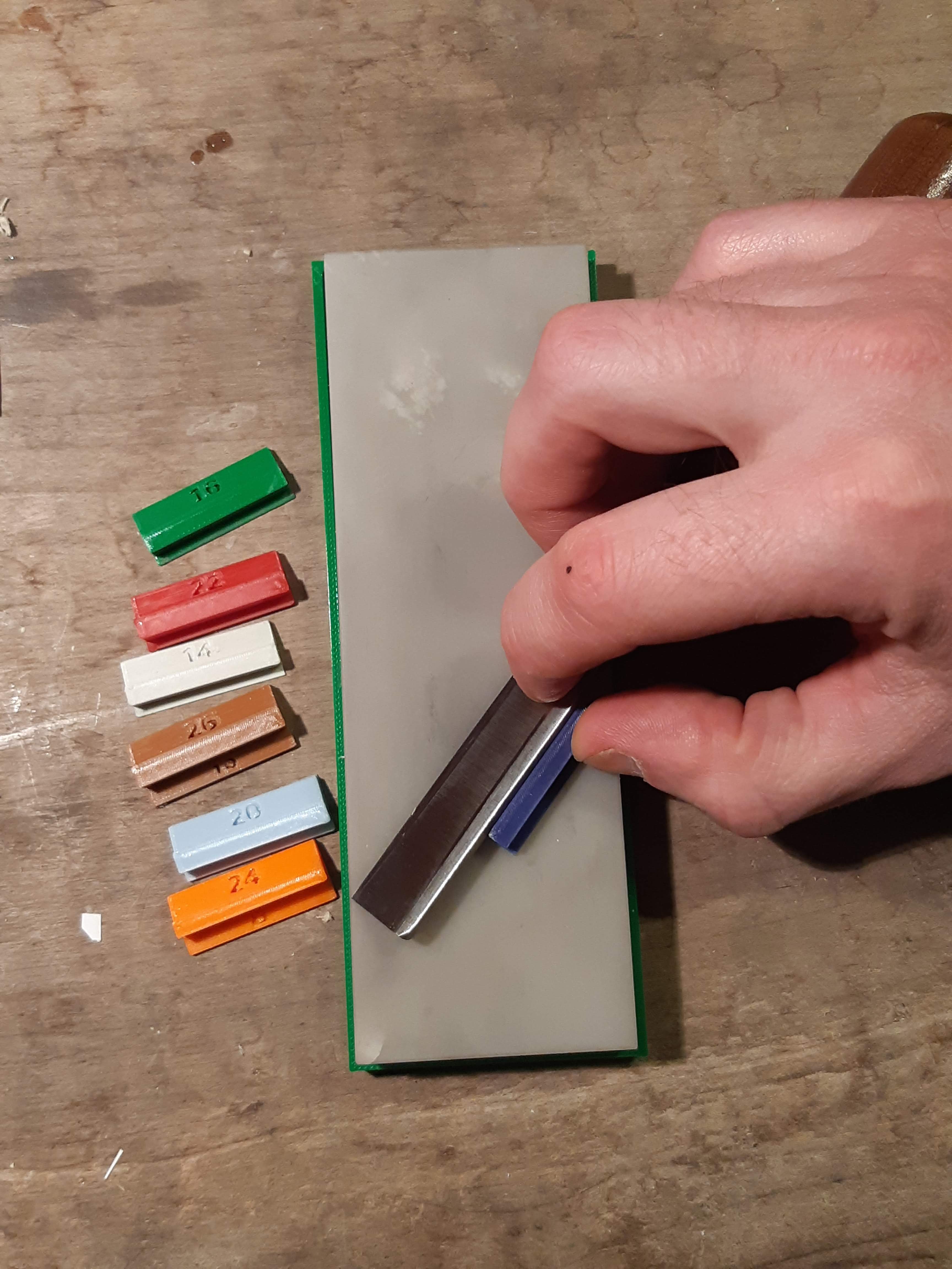 Knife wedges – Dan Waldron Oboe Reeds